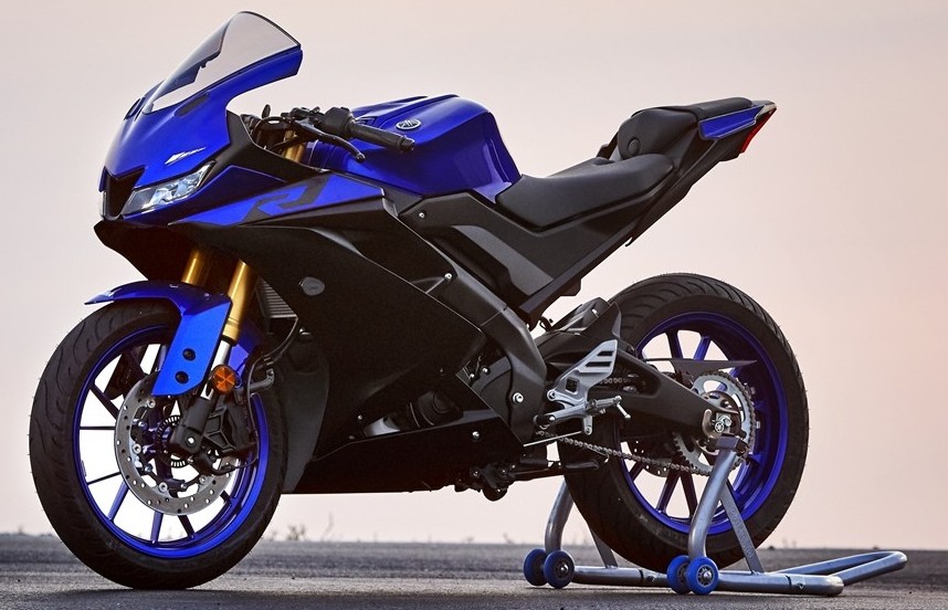 YAMAHA新型 YZF-R125登場！コイツが125㏄の価値観を変えていく！